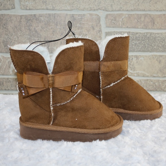 Shoes | New Girls Brown Faux Fur Lined Suede Ankle Boots | Poshmark